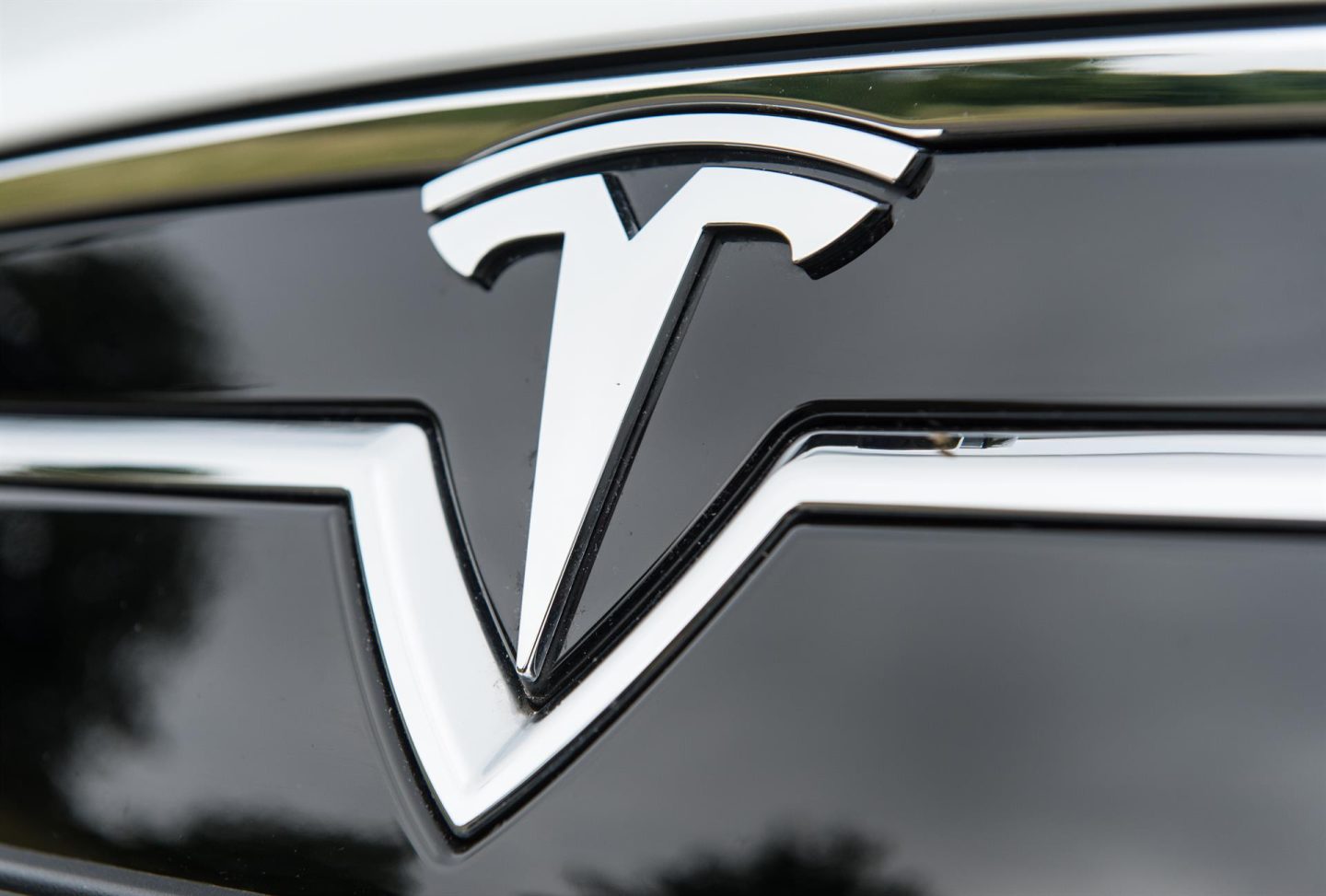 Tesla lanza Model Y en la India desde 60.000 euros, pese a elevados ...
