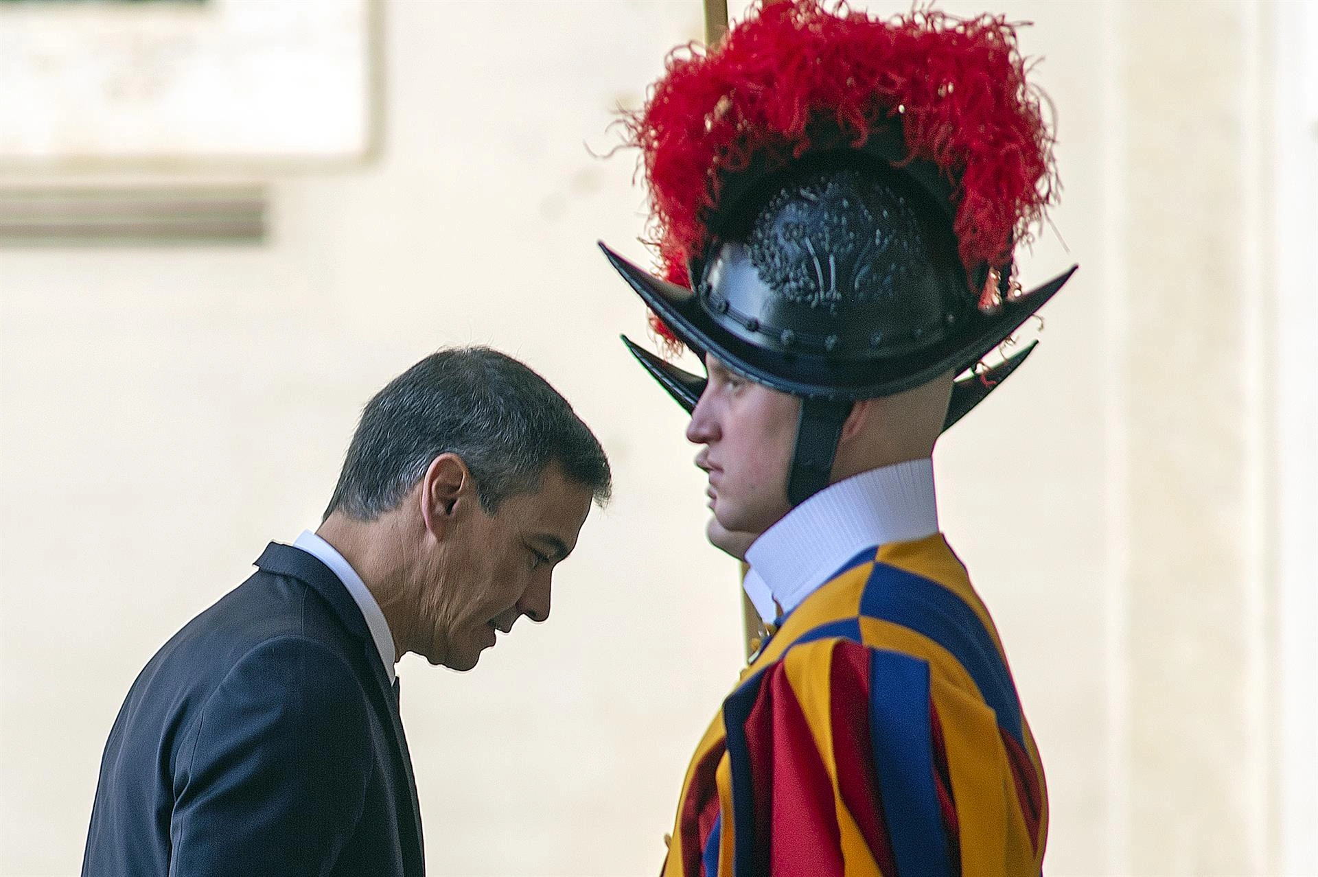 Sánchez viaja a Roma para reunirse con el Papa, pero finalmente no verá ...