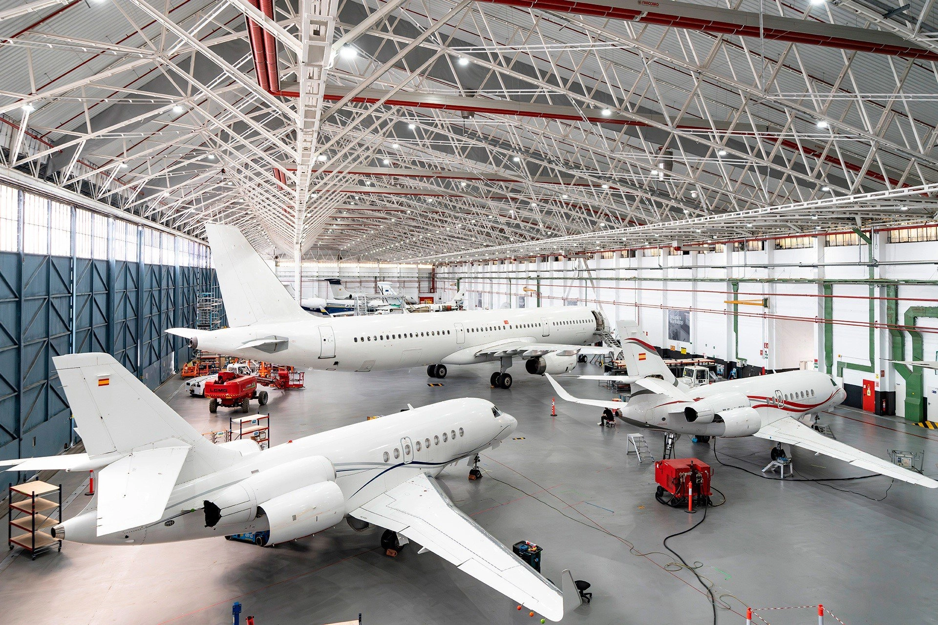 Boost Air invertirá 40 millones en un hangar en el aeropuerto de ...