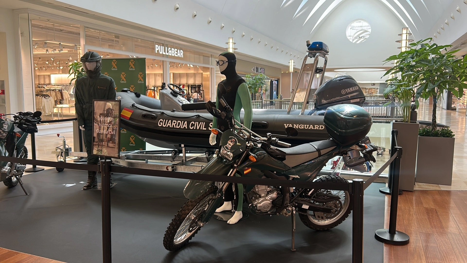 Xanadú acerca la labor de la Guardia Civil con exhibiciones y ...
